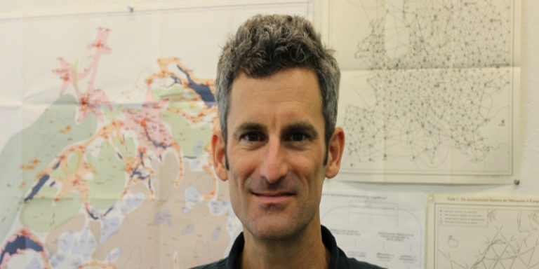 Neil Brenner e a teoria crítica urbana no Congresso 20 anos do ...